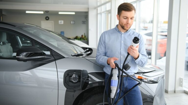 16 EV Charging Station Etiquette Tips Every Driver Should Know - Driver ...