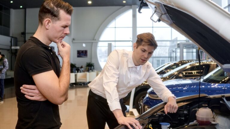 20 Sneaky Car Dealership Scams That Could Trick You Out of Thousands ...