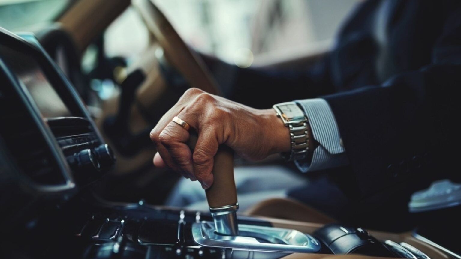 15 Characteristics that Define a Truly Great Car - Driver's Drift