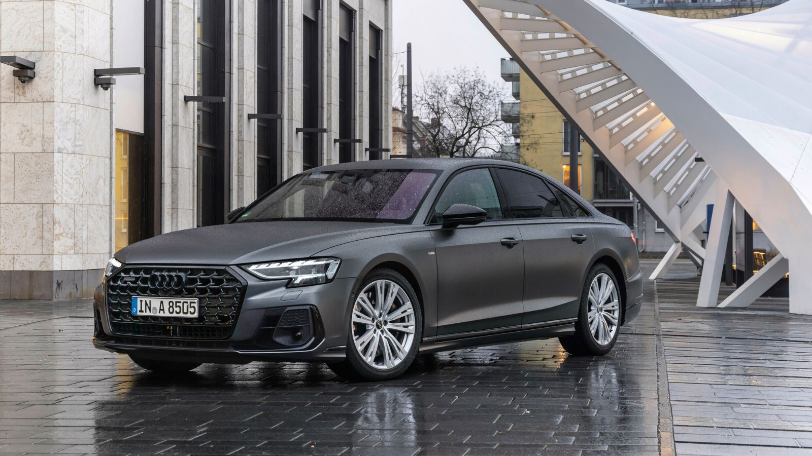 15 Cutting-Edge Cars with the Most Advanced Technology on the Market ...