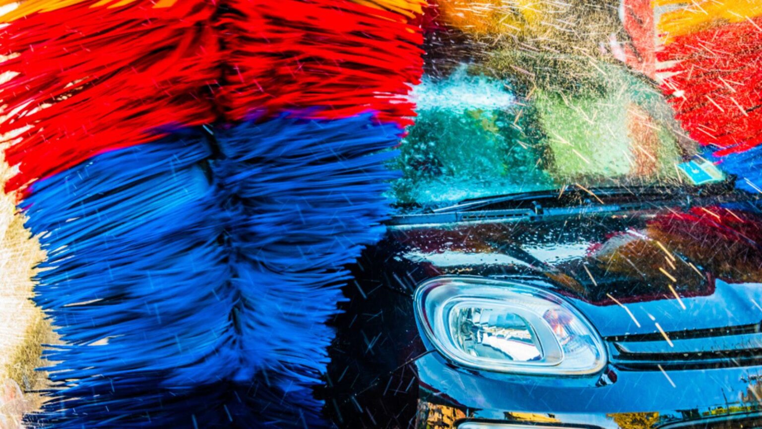 15 Easy-to-Miss Signs of Unmarked Cop Vehicles You Should Know About ...