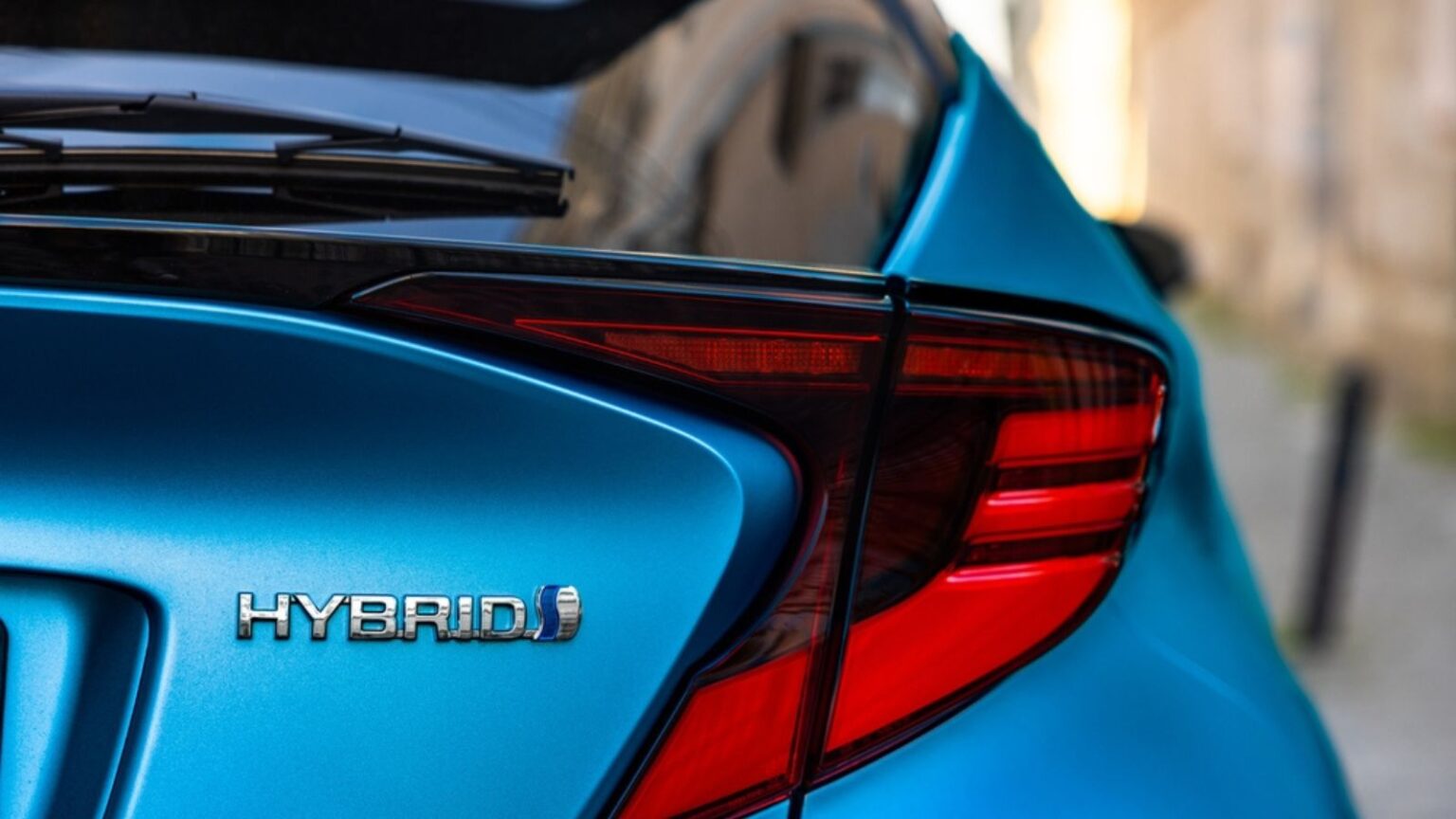 15 Affordable Winter Beater Cars That Are Perfect for Cold-Weather ...