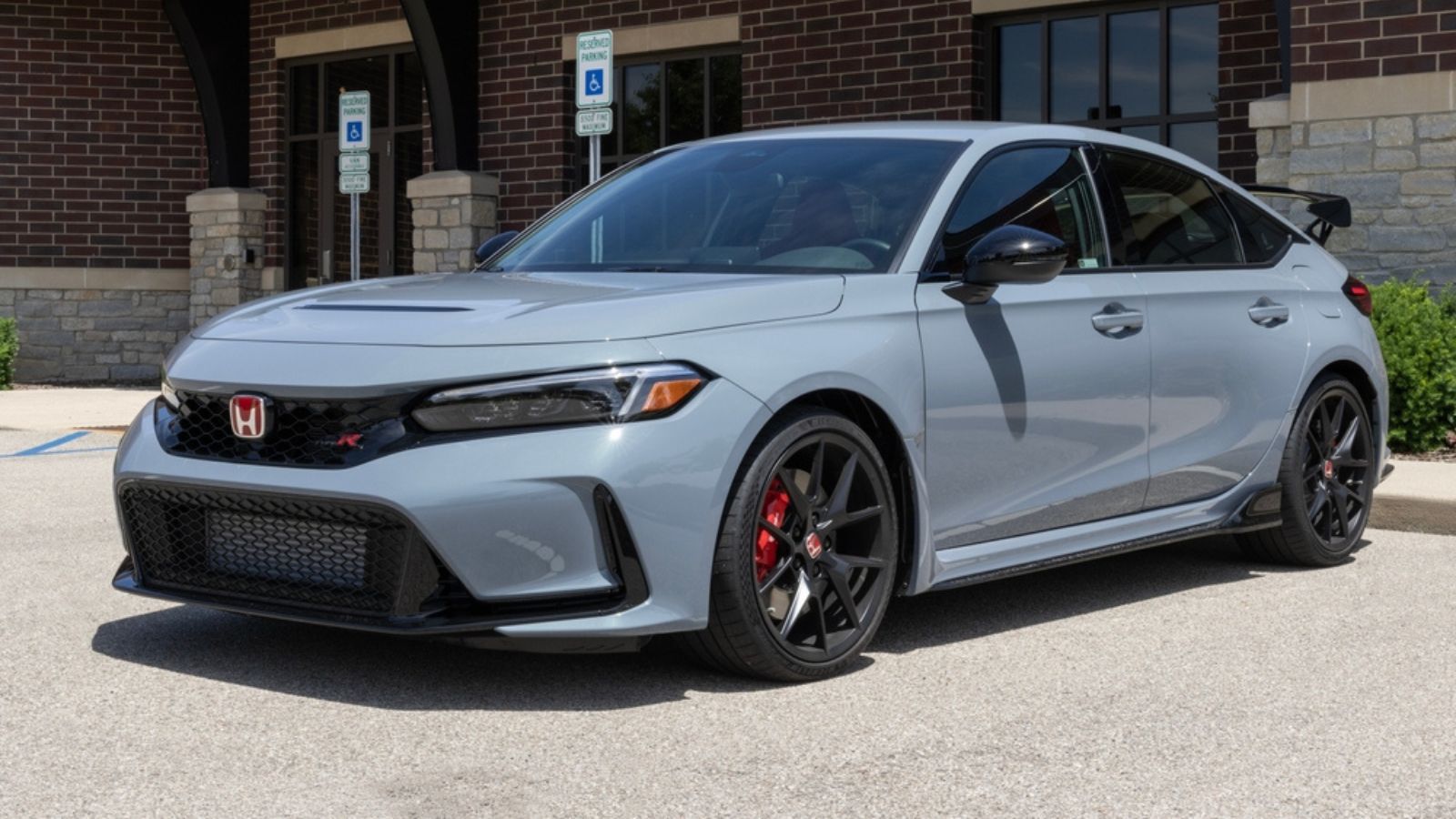 Top 15 Fastest 4-Cylinder Vehicles for 2024/2025 - Driver's Drift