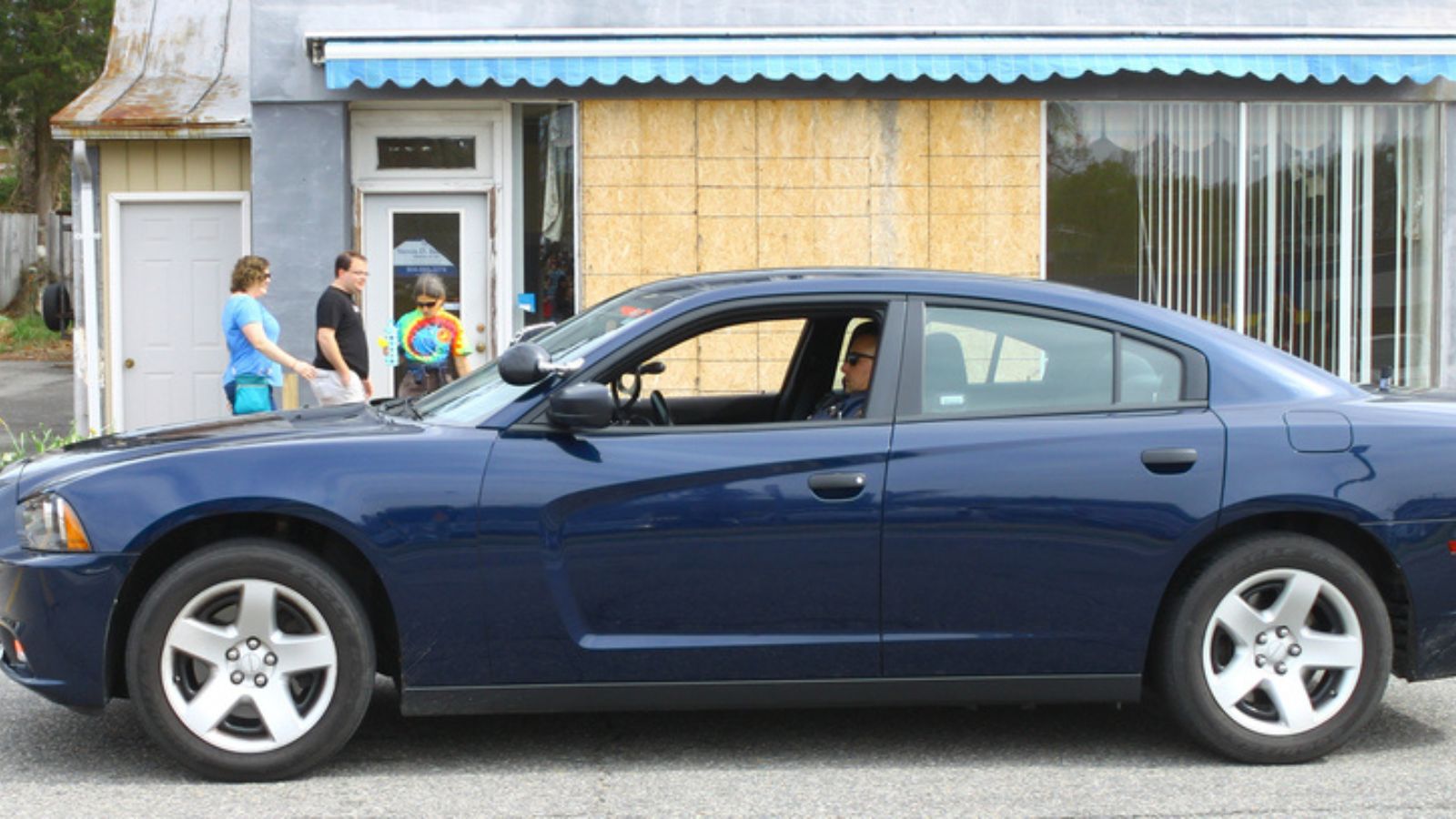 15 Easy-to-Miss Signs of Unmarked Cop Vehicles You Should Know About ...