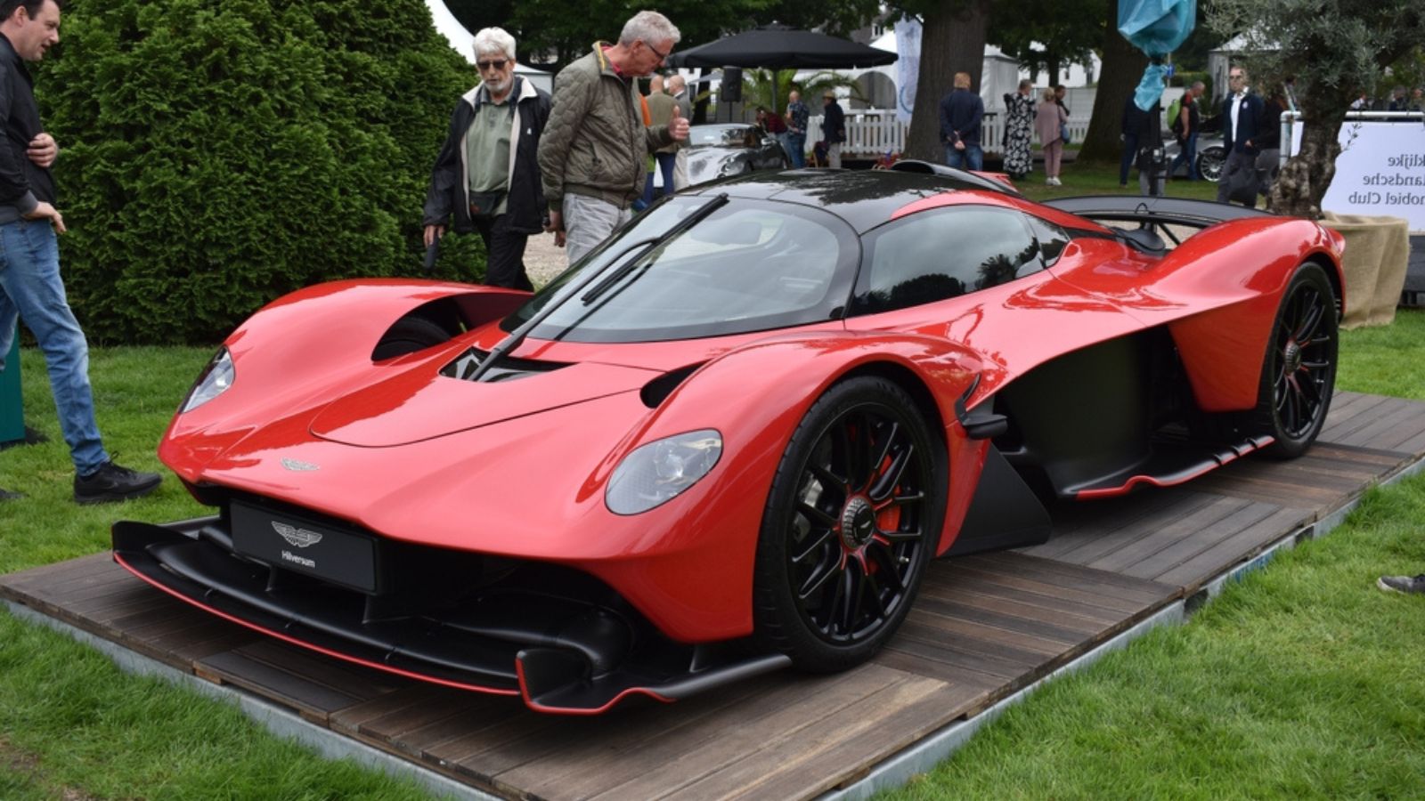 16 Cars That Can Do 0-60 MPH in Less Than 3 Seconds - Driver's Drift