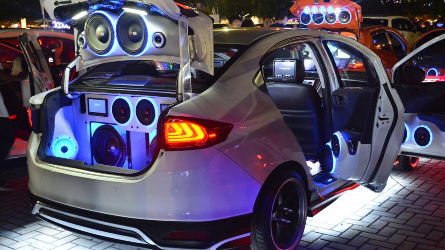 15 Common Car Mods That Are Actually Illegal (Despite Being Pretty Cool ...