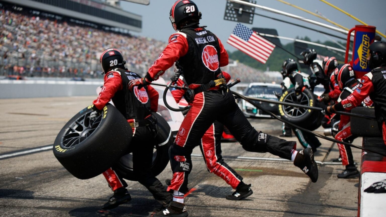 15 Exciting Automotive Careers You Should Consider if You Love Cars ...