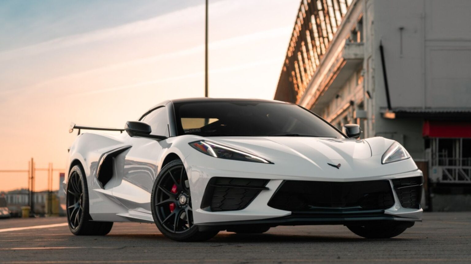 15 Reasons Why The Corvette C8 Is One Of The Coolest Cars In the Last ...