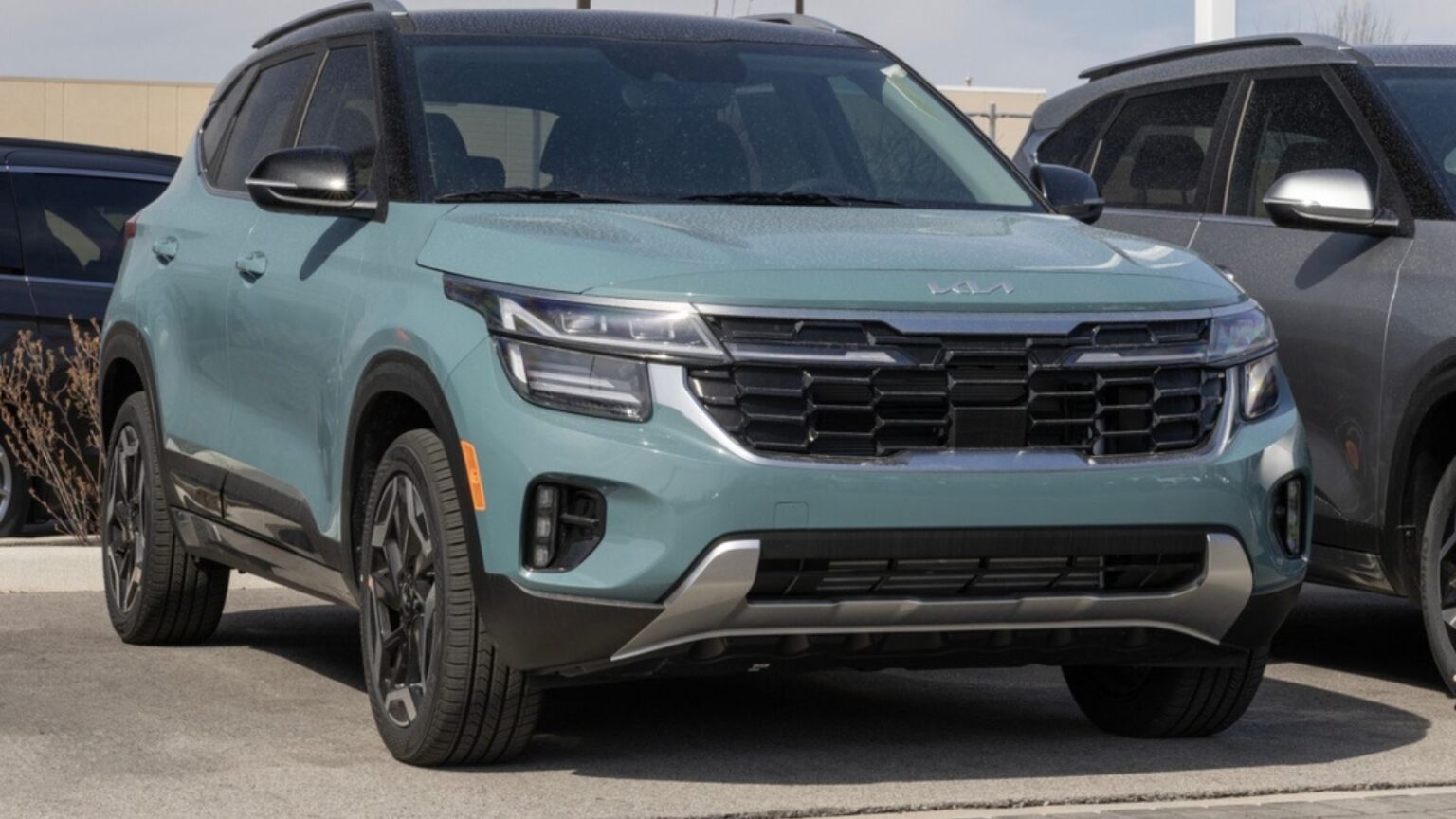 15 Best Cars For College Students - Driver's Drift