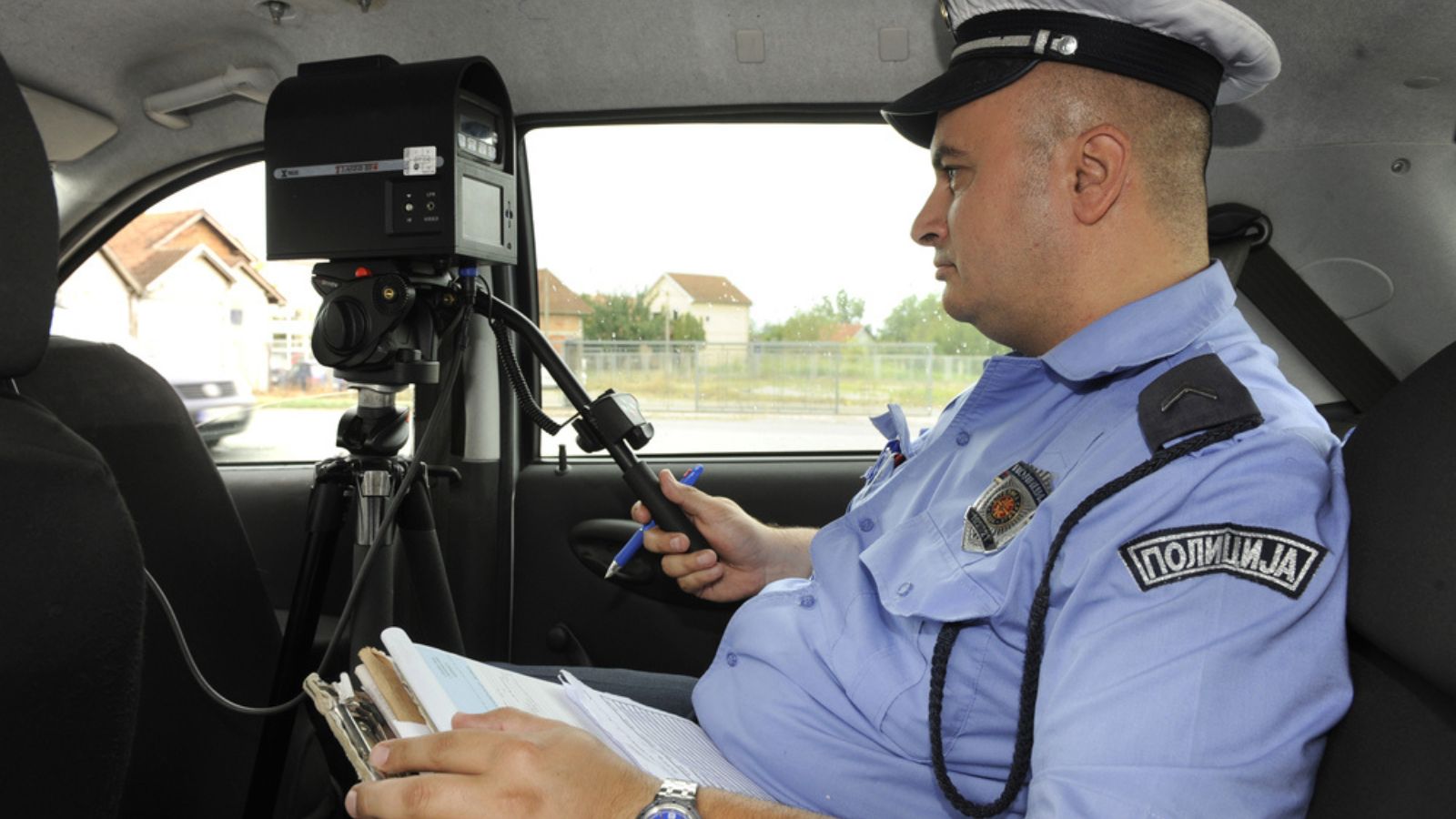 16 Fun Facts About Police Cars That You Probably Never Thought About ...